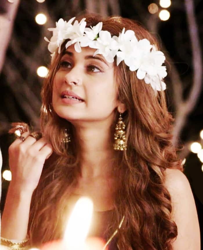 Jennifer Winget becomes one of the highest followed TV celebrities in India