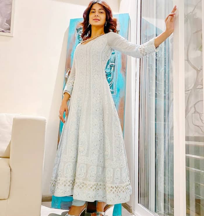 Jennifer Winget’s Gorgeous Look