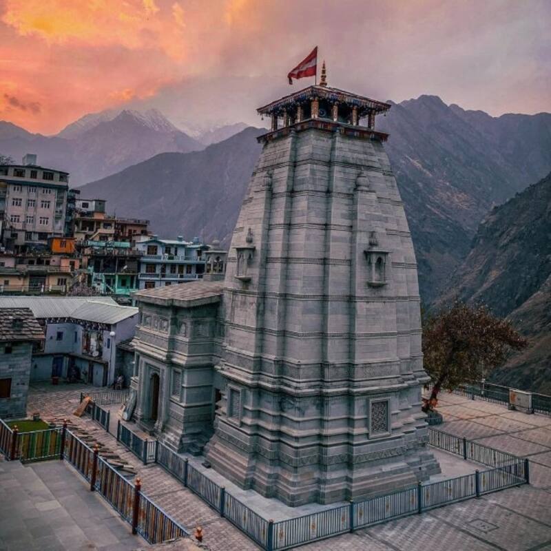 8 Must Visit Places On The Way To Char Dham Yatra