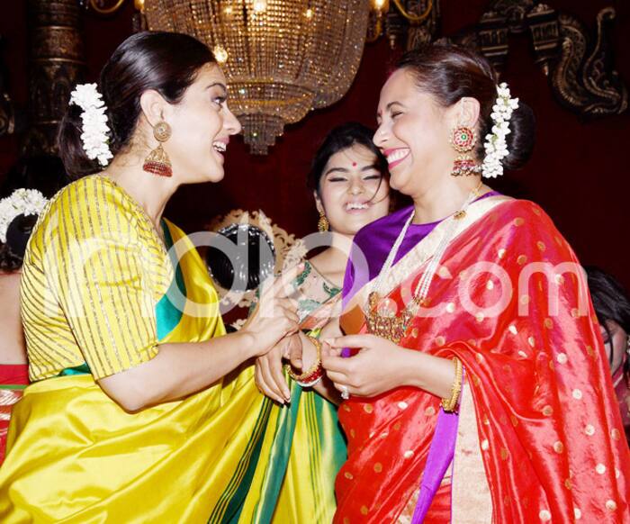 Kajol And Rani Mukerjee END Their Fight, Reunite During Durga Puja