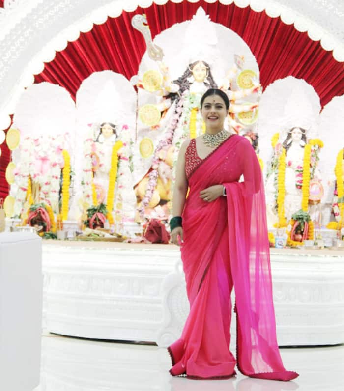 Kajol Shows How to go Simple Yet Festive in a Basic Pink Saree | Check ...