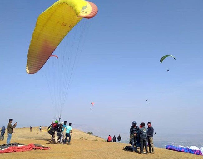 8 Places in India That Are Perfect For Paragliding