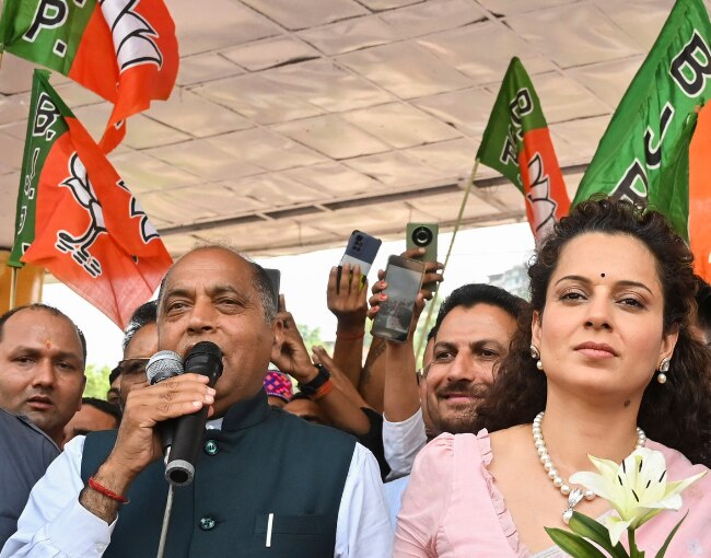 Kangana Rananut Celebrates Her Win in Mandi