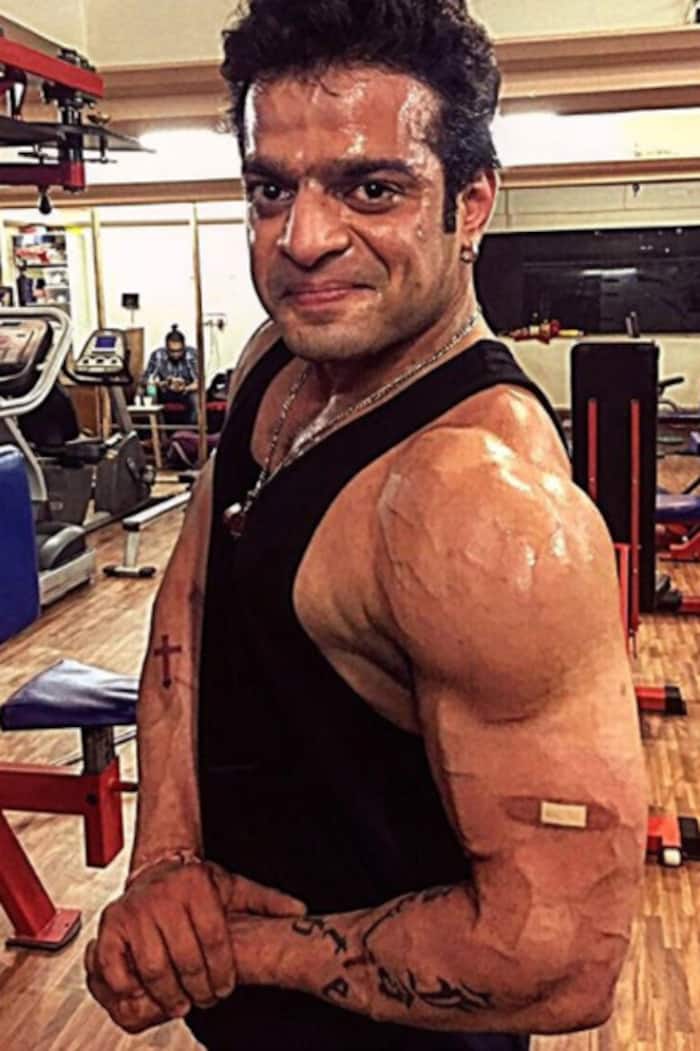 Yeh Hai Mohabbatein actor Karan Patel has the hottest body to drool ...
