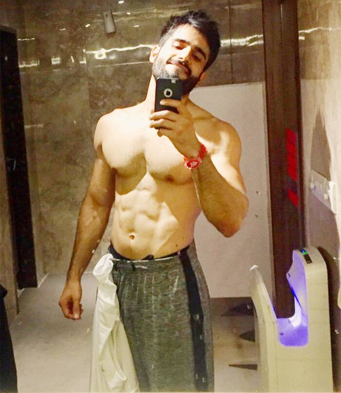 From Sidharth Shukla To Gautam Rode And Karan Tacker, Top 11 Hot TV ...