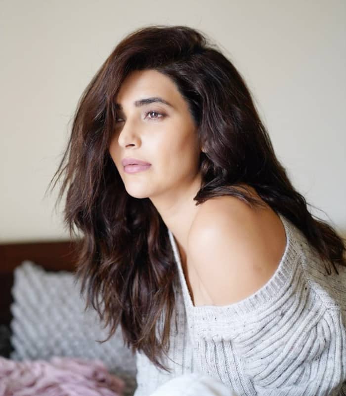 Karishma Tanna amps up the hotness quotient