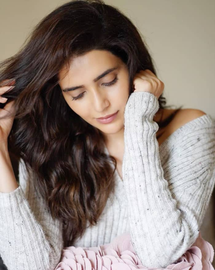 Karishma Tanna amps up the hotness quotient