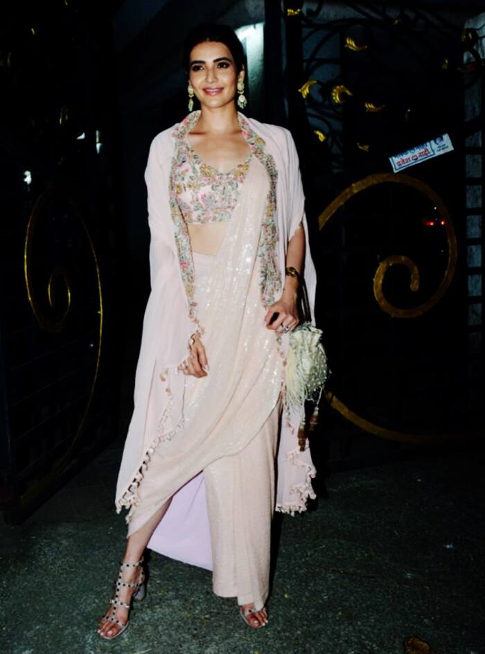 Karishma Tanna Stuns In A Blush Pink-Peach Outfit At Bunty Sachdeva’s ...