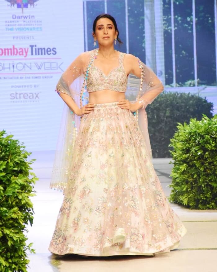 Karisma Kapoor Mesmerises in Butterfly-Inspired Lehenga, Turns ...