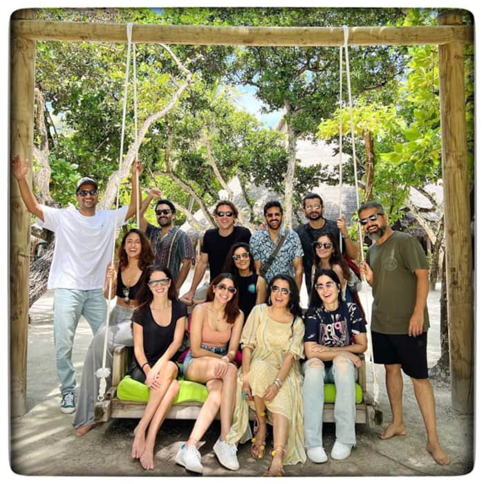 Katrina Kaif Flaunts no Makeup Look in Fresh Pictures From Maldives And ...