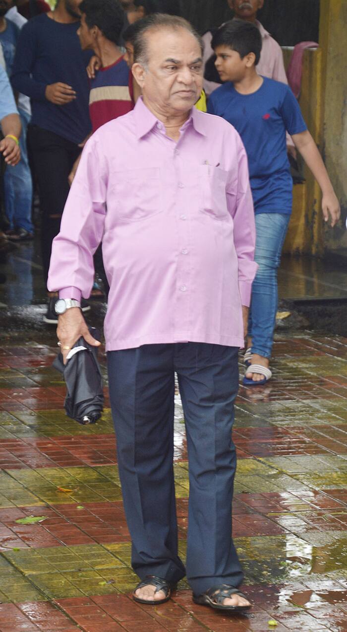 Taarak Mehta Ka Ooltah Chashma Actor Kavi Kumar Azad's Last Rites in Mumbai