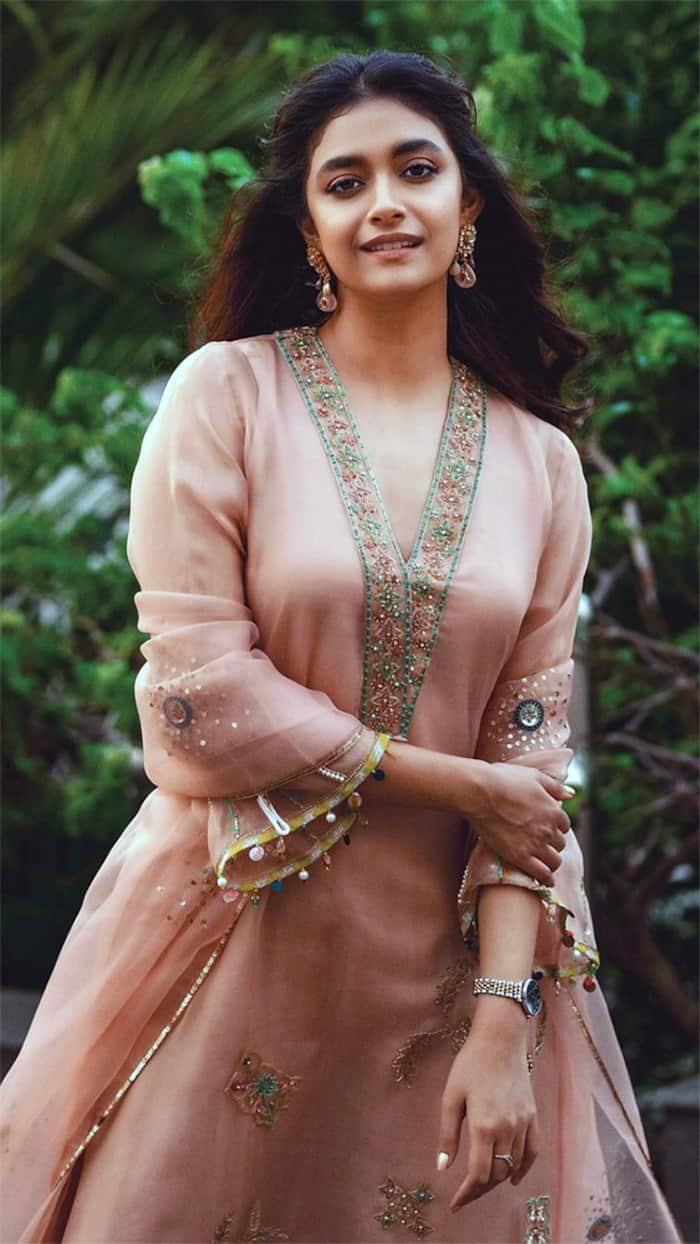 Keerthy Suresh Mesmerises in a Peach Suit Perfect For People Who Want Something Stylish And ...