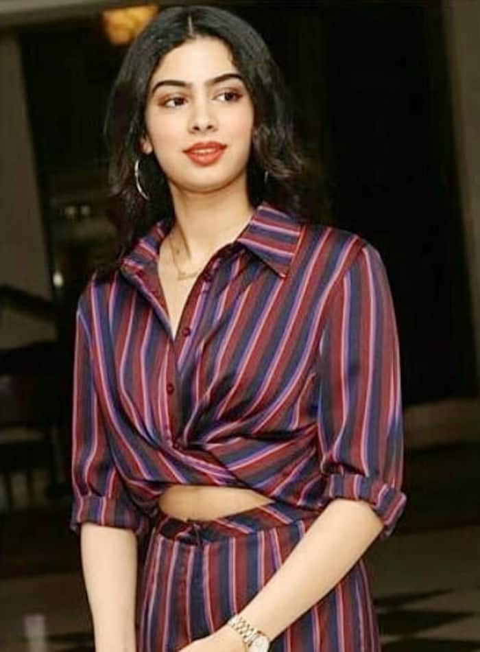 Khushi Kapoor is a Stunner