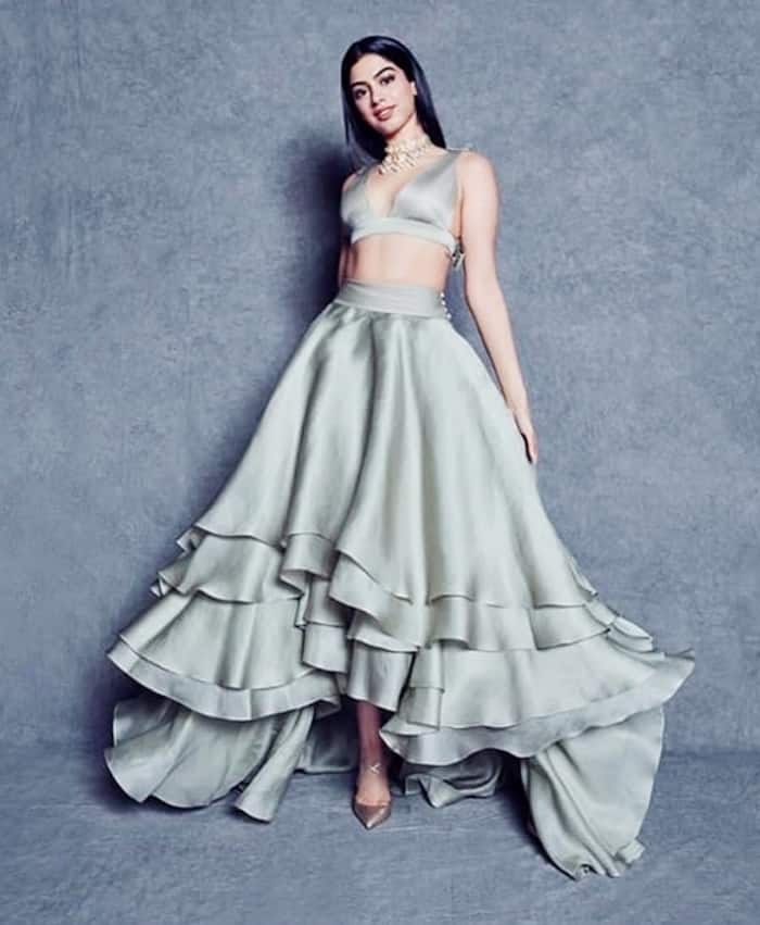 Khushi Kapoor is a Stunner
