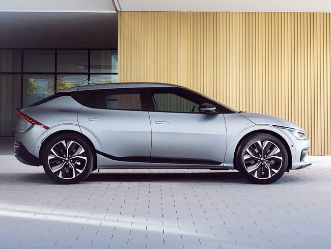 Kia's High-Performance Electric Model EV6 GT Coming Next Week. Price ...