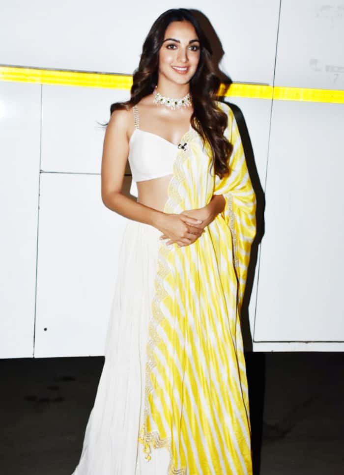 Kiara Advani shows what simple styling look like in her white yellow ...