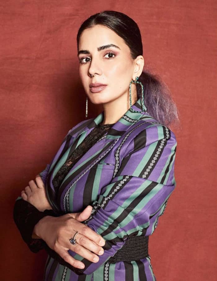 Kirti Kulhari Looks Sassy in a Black Dress And Striped Blazer For 'Four ...