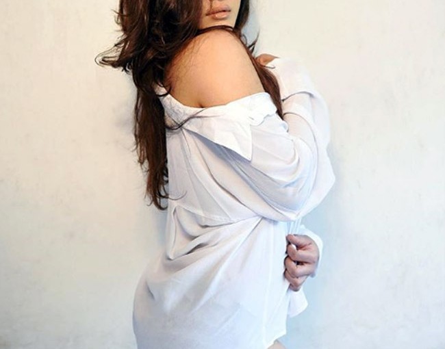 Tollywood Actor Ketika Sharma’s Hot And Sexy Photos