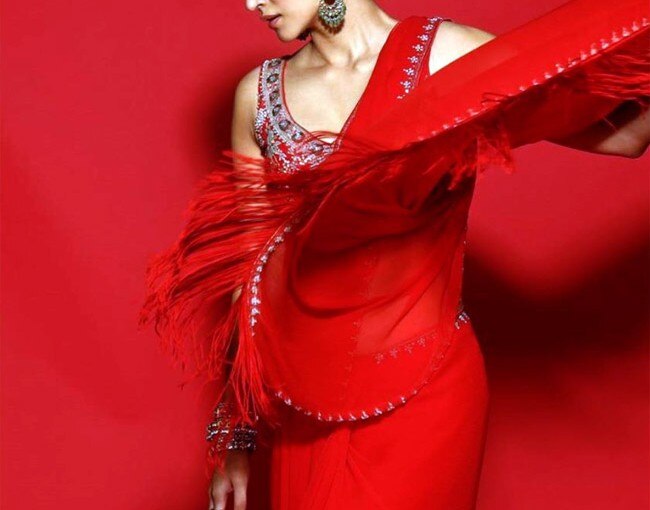 Kriti Sanons Red Festive Look
