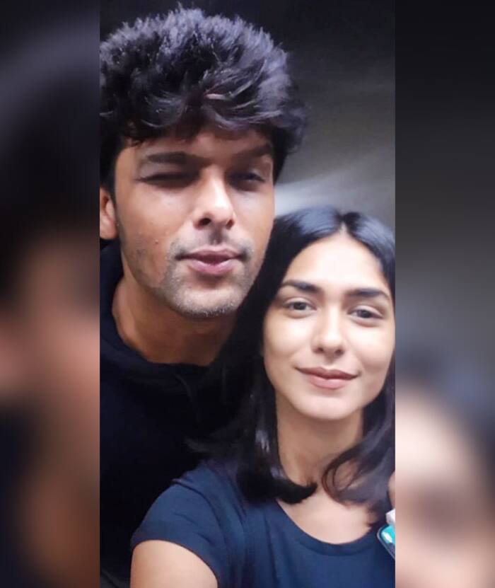 Are Mrunal Thakur And Kushal Tandon Dating? Check Pictures to Find Out!