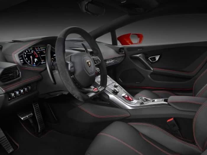Lamborghini Huracan LP 580-2 Photo Gallery