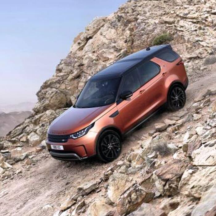 Land Rover Discovery launched in India: Check out its features and ...