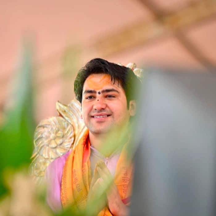 10 lesser known facts about Dhirendra Krishna Shastri