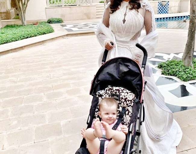 Lisa Ray, Mom of Twins, is a great actor