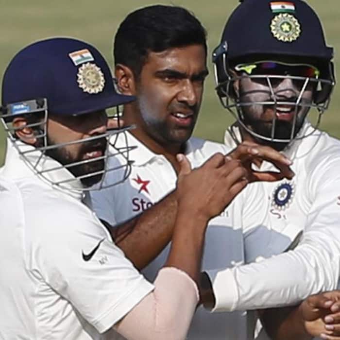 Steve O’Keefe clinches Bhuvi Kumar’s wicket