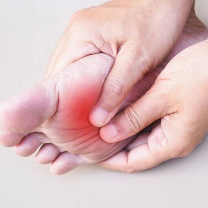 Diabetic Foot: Symptoms, causes and easy ways to avoid complications