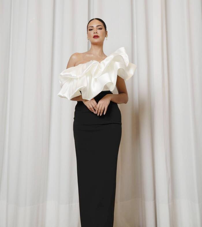 Esha Gupta Soars The Temperature in Sexy Cream And Black Maxi Dress ...