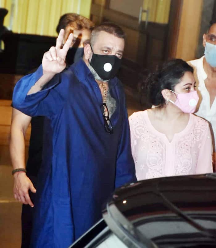 Sanjay Dutt Health Update: Actor Begins His Chemotherapy at Kokilaben ...