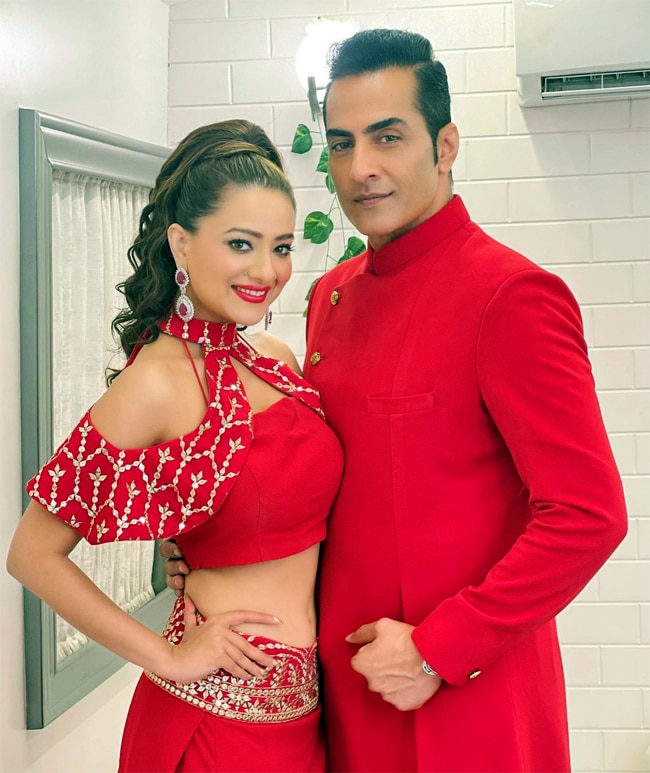 Kavya And Vanraj Shah Spread Their Magic in Red