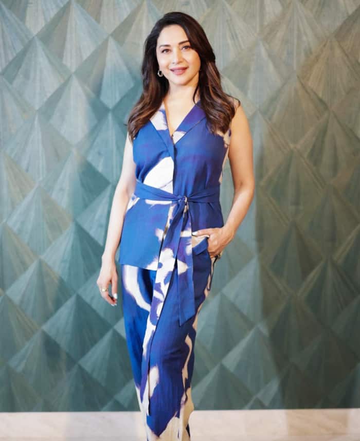 Madhuri Dixit Glamorous Photoshoot