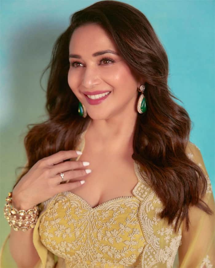 Madhuri Dixit Looks Like Sunshine in Yellow Organza Cape Set For Rs 1 Lakh - See Mesmerising Photos