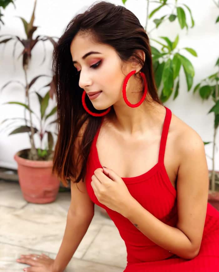 Splitsvilla 11 Fame Maera Mishra's Sultry Looks Are Making Heads Turn