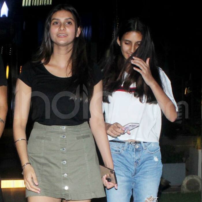 Arjun Rampal Dines Out With Daughters Mahikaa And Myra After Announcing ...