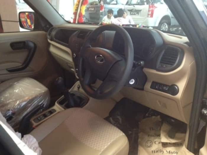 Mahindra TUV300 - Interior Images