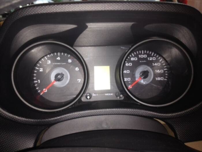 Mahindra TUV300 - Interior Images