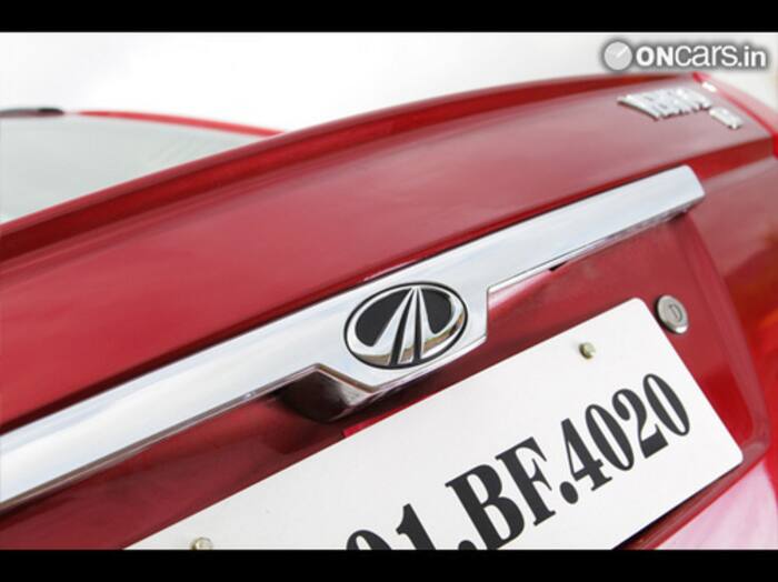 Mahindra Verito D6 Exteriors