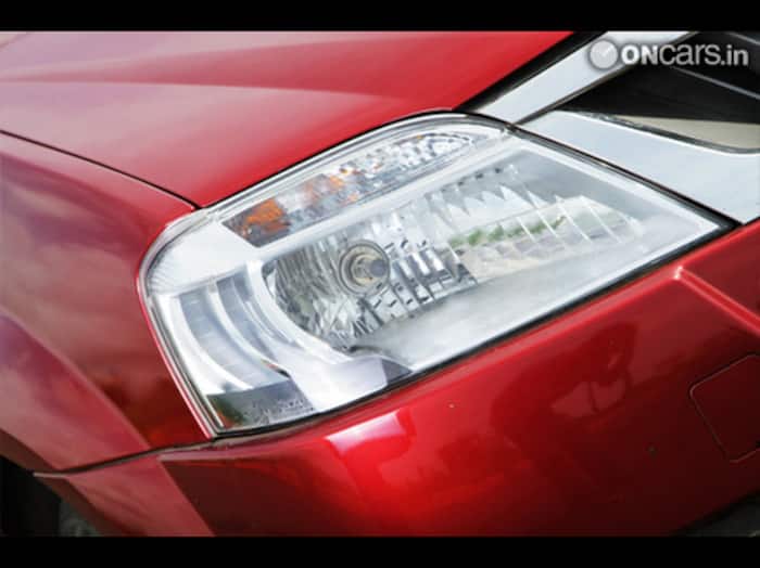 Mahindra Verito D6 Exteriors