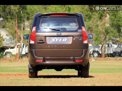 Mahindra Xylo E9 Exterior img12