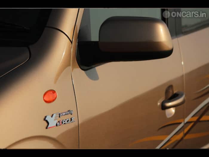 Mahindra Xylo Exterior img15