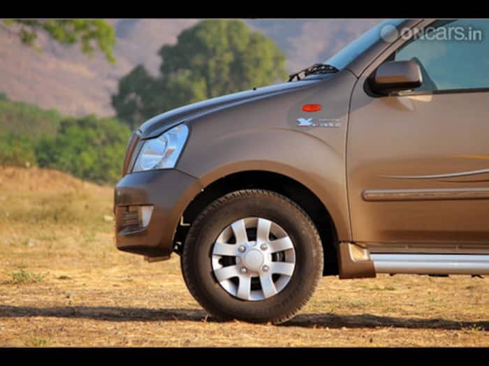 Mahindra Xylo Exterior img15