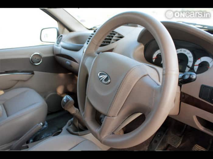 Mahindra Xylo Interior