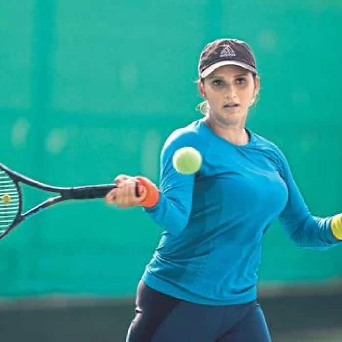 Meet Ayesha, first wife of a STAR cricketer who married her over a ...