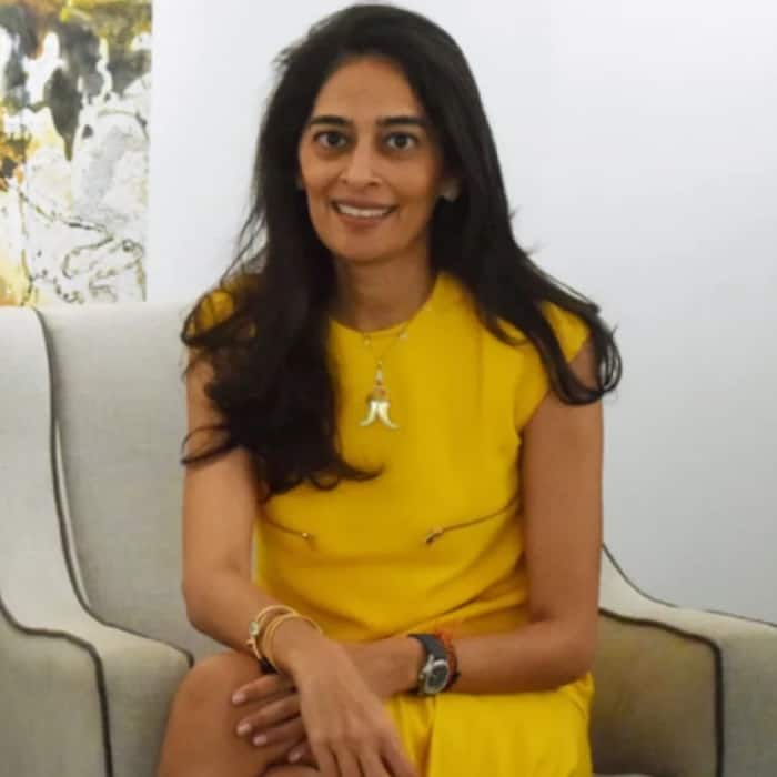 Meet Mallika Sagar, the gorgeous auctioneer for IPL 2025 Mega Auction
