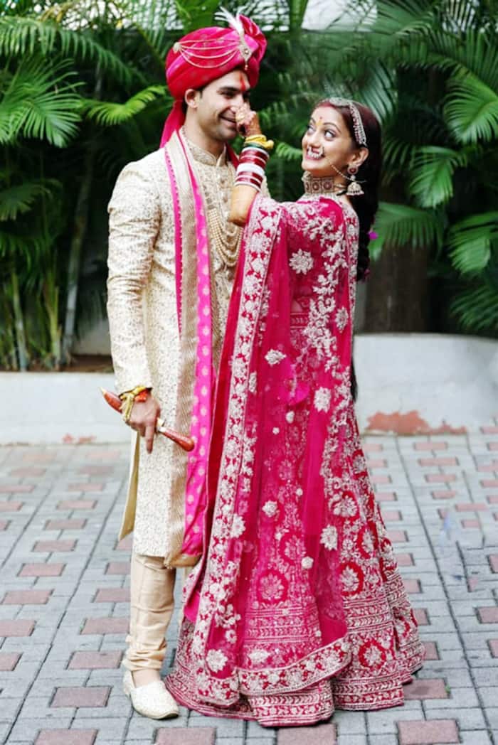 Manasi is all smiles in her wedding photos