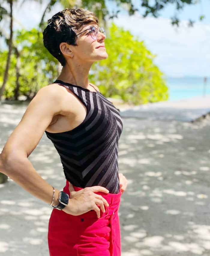 Mandira Bedi Looks Jaw Dropping Gorgeous