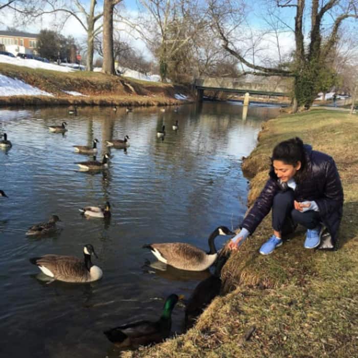 Manjari Fadnis posing hot at a beach